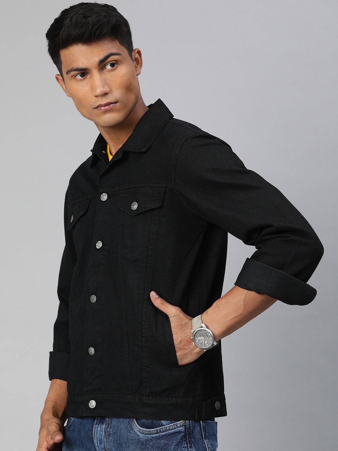 Men's Black Solid Regular Fit Washed Full Sleeve Denim Jacket – Urbano ...