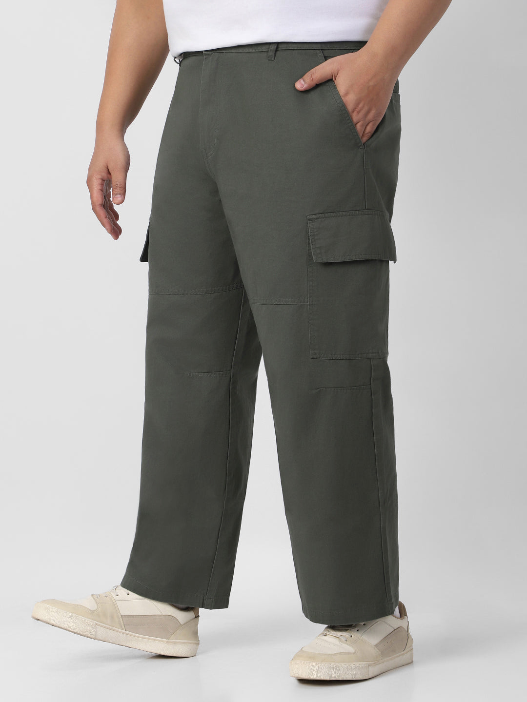 Plus Men's Light Grey Loose Baggy Fit Solid Cargo Chino Pant with 6 Po ...